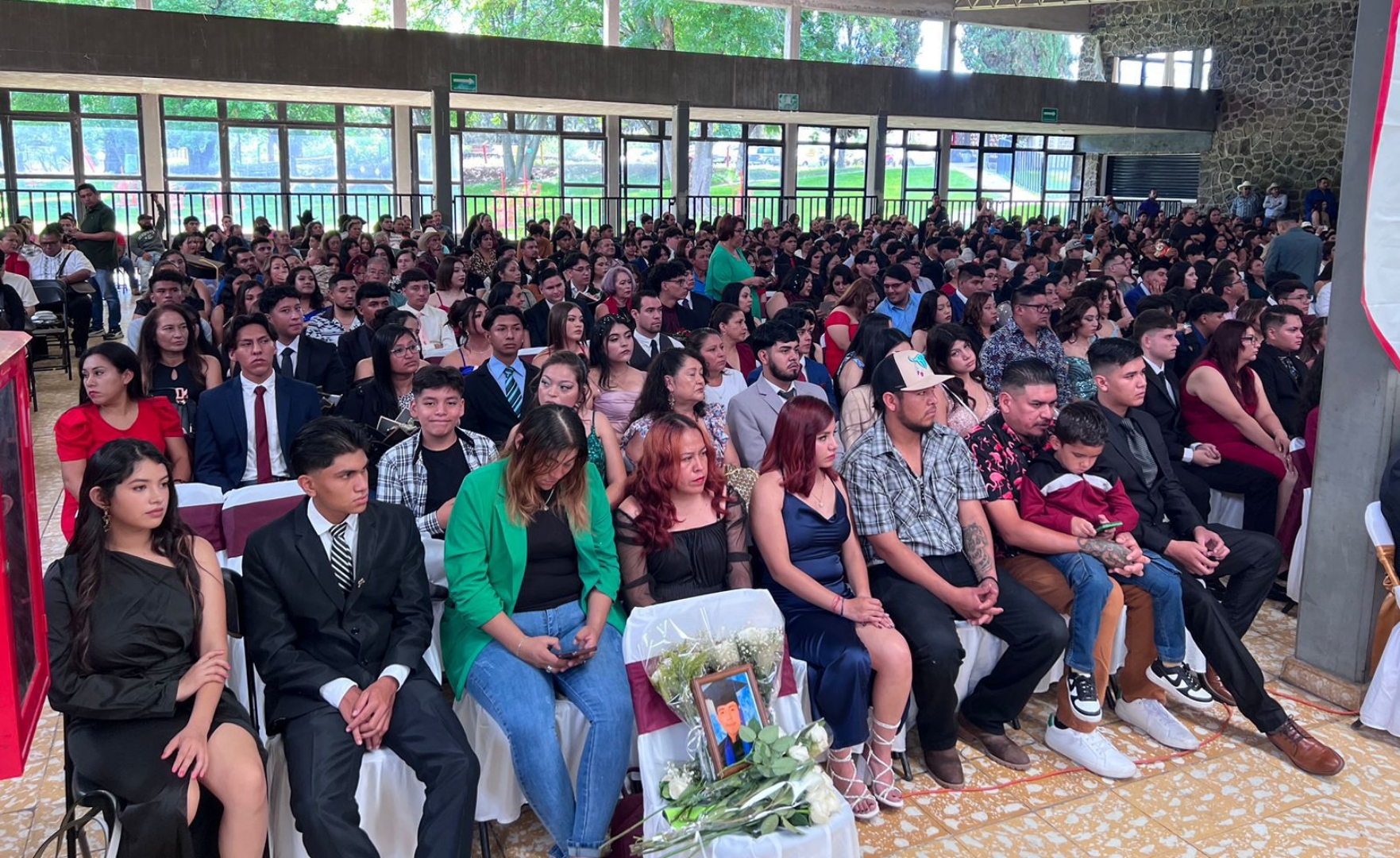 200 alumnos de CETIS 89 se gradúan; recuerdan a Cristian Omar